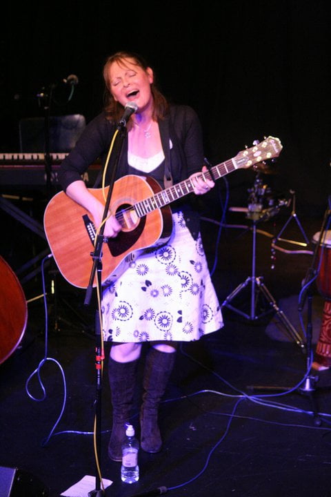 Jane Taylor 3rd December 2022 – Village Concerts